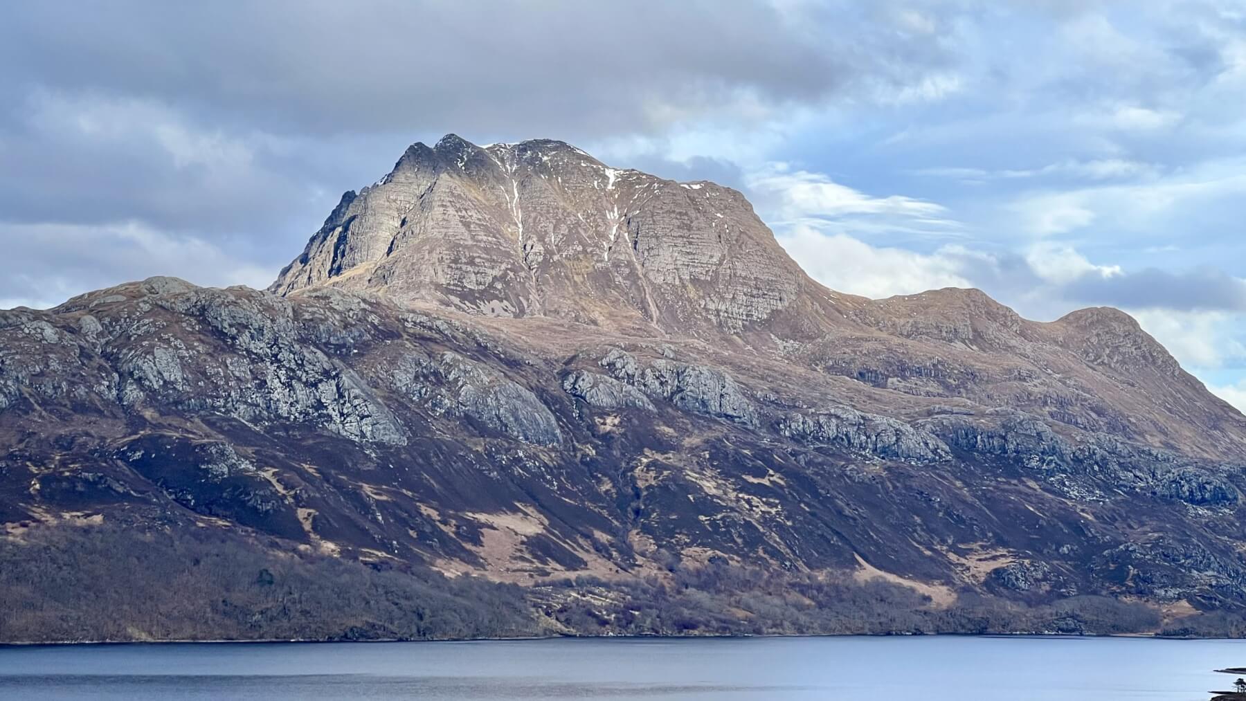 Torridon Blog & Mountain Info » The forgotten side of Beinn Eighe
